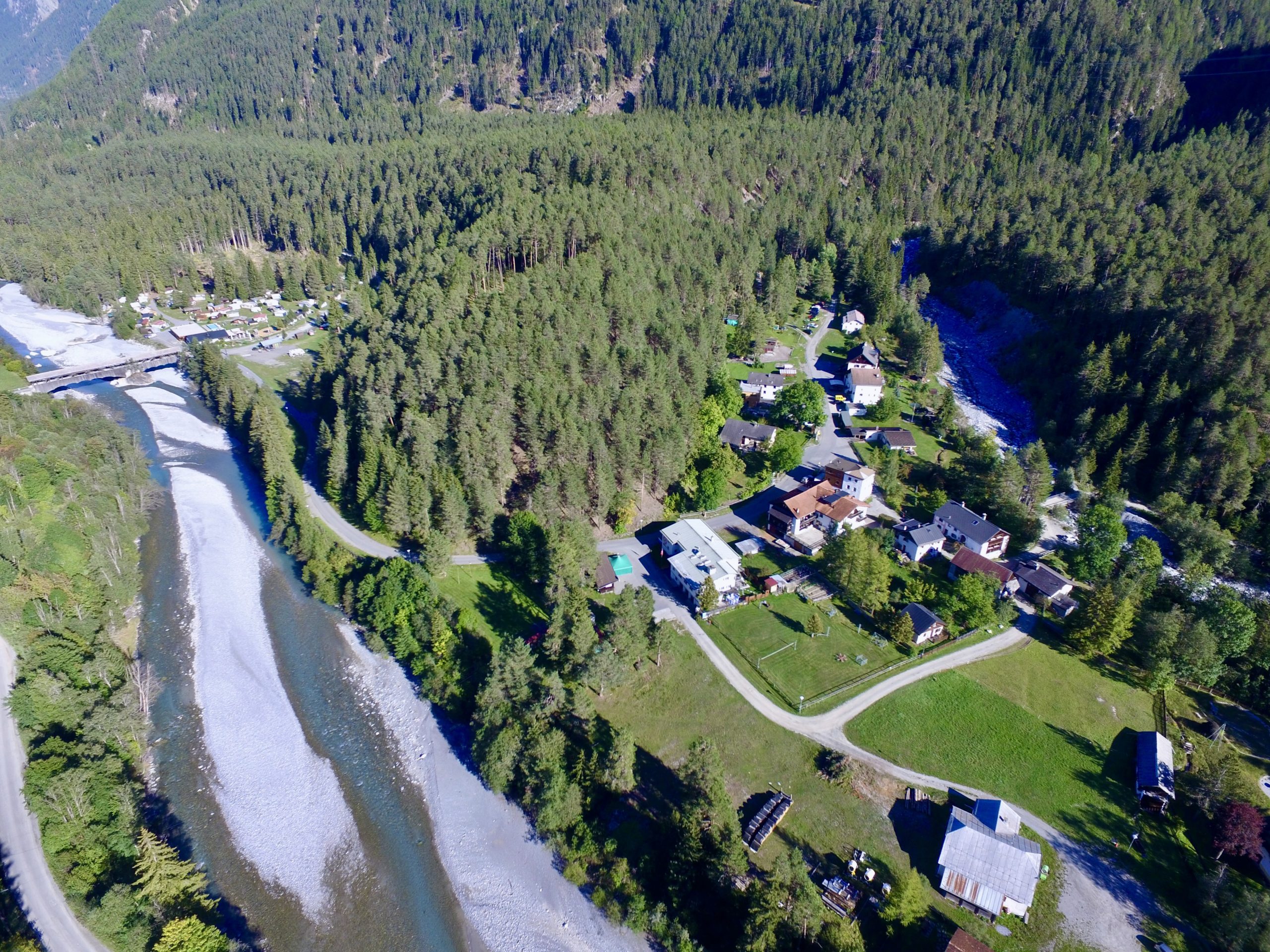 Campingplatz Sur En, Restaurant, Pension, Ferienwohnungen